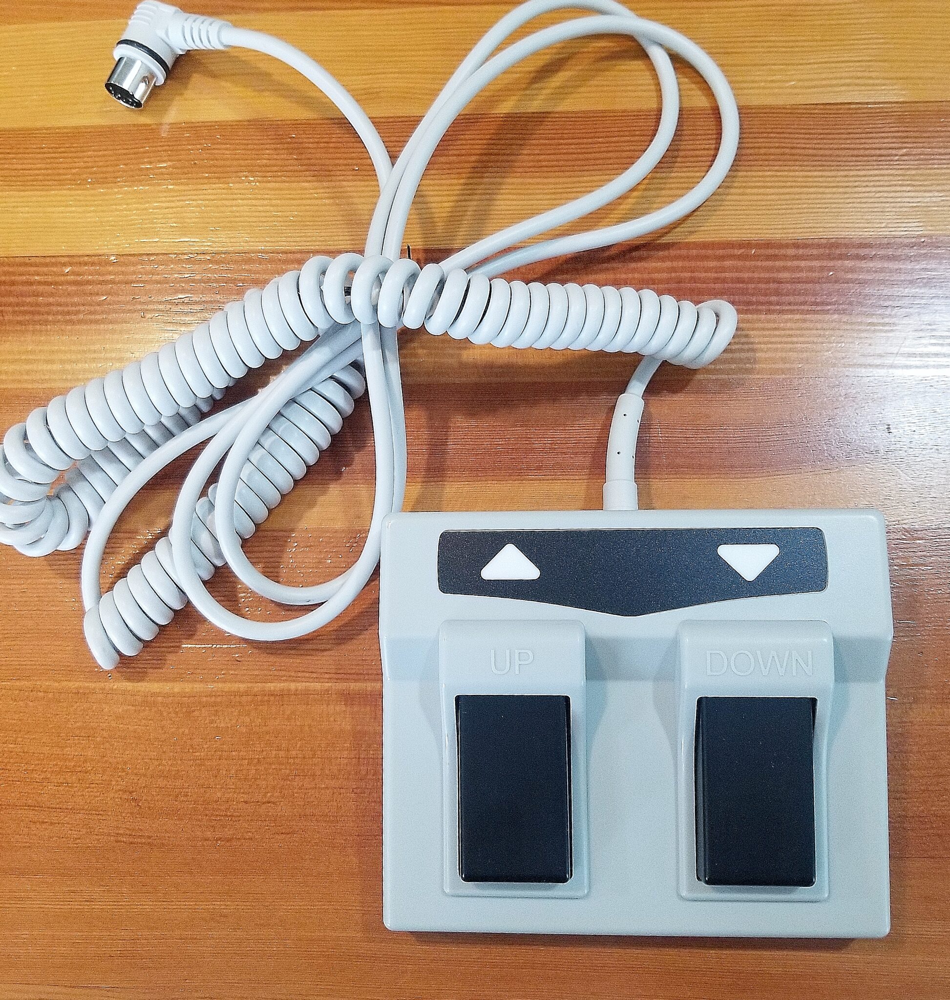 Foot Pedal Electric Massage Table Vivi Therapy